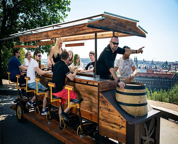 Budapest Beer Bike - The best Party Bike in Hungary | Budapest Beer Bike